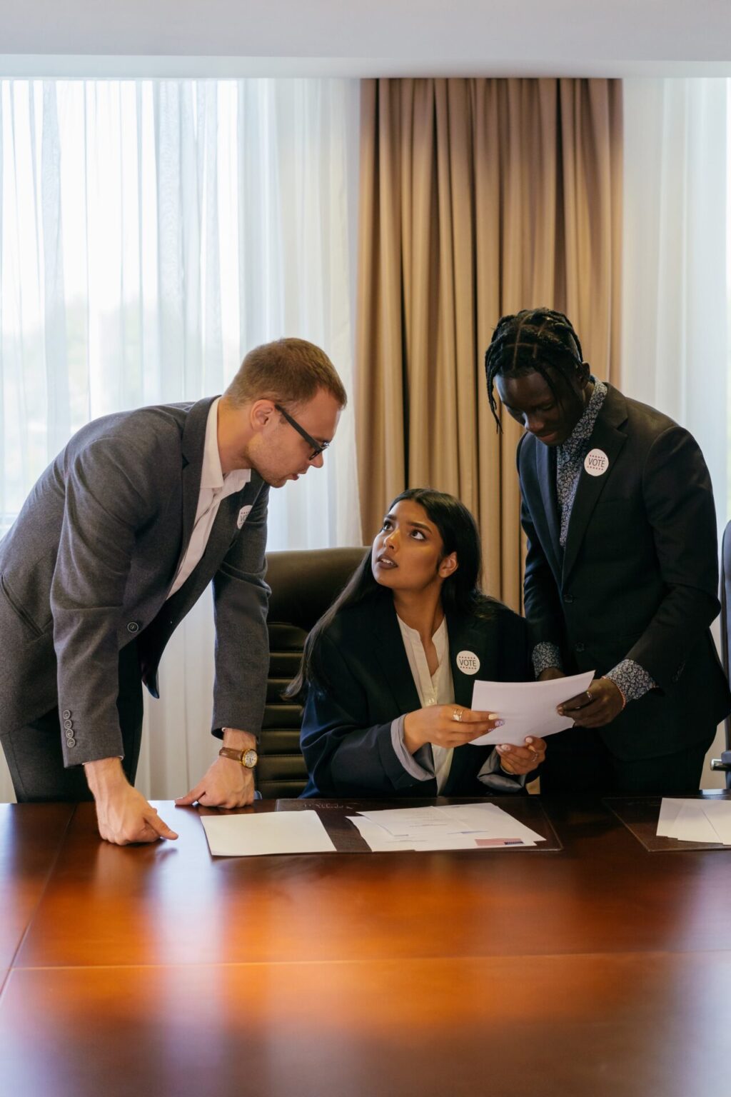 How To Write an Email To an Ambassador